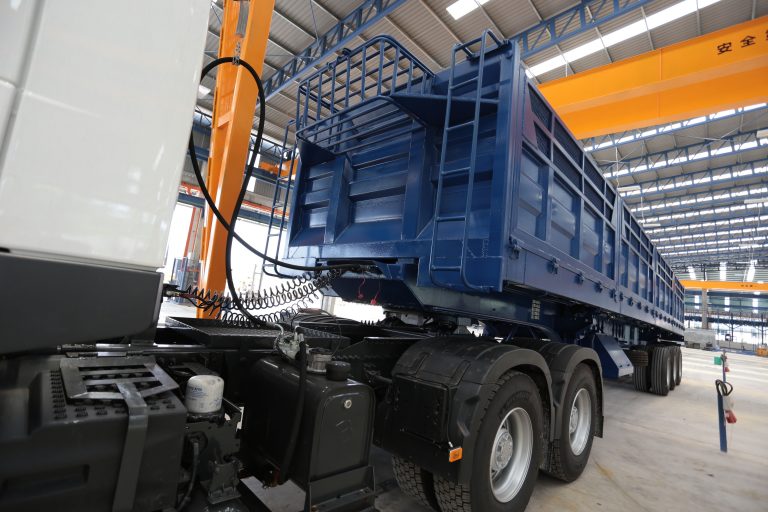 Tipping Semi-Trailer – Serizenith