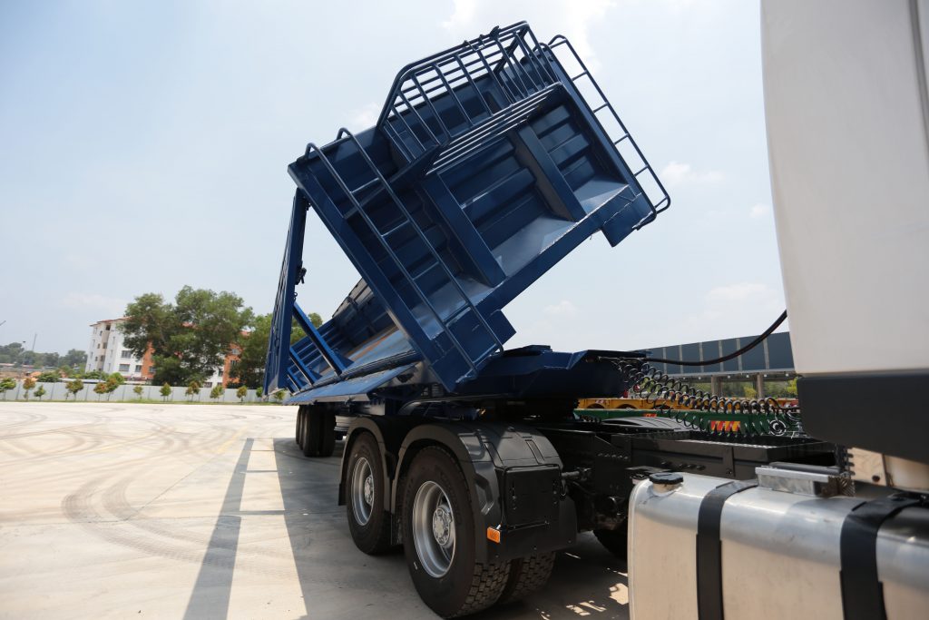 Tipping Semi-Trailer – Serizenith