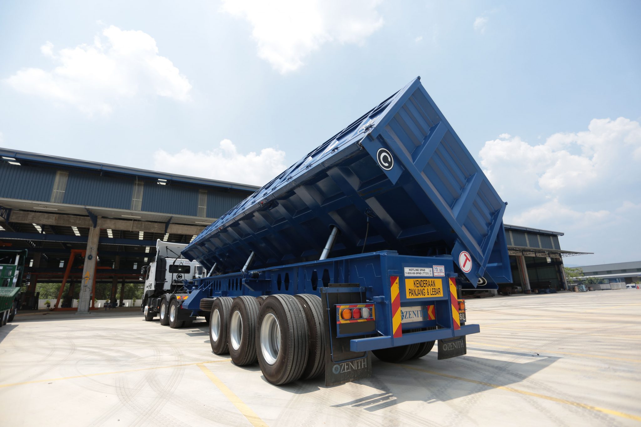 Tipping Semi-Trailer – Serizenith